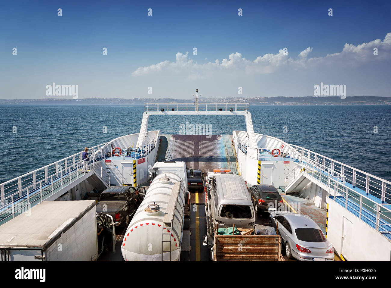 Transportation by ferry hi-res stock photography and images - Alamy