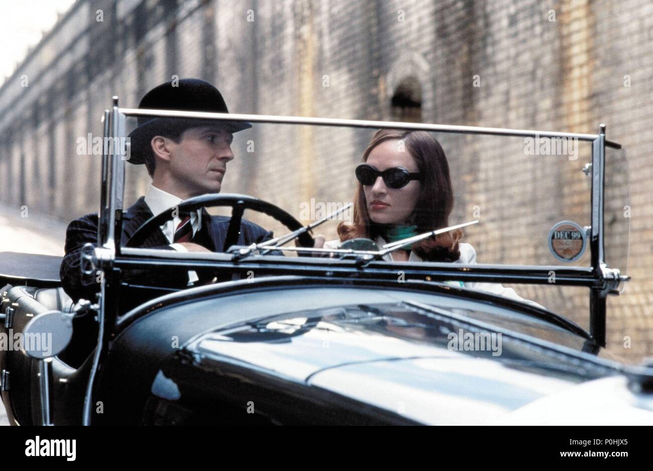 Uma thurman avengers 1998 hi-res stock photography and images - Alamy