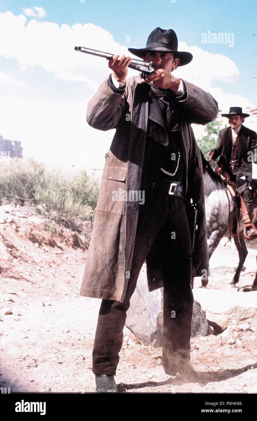 Kevin Costner Wyatt Earp