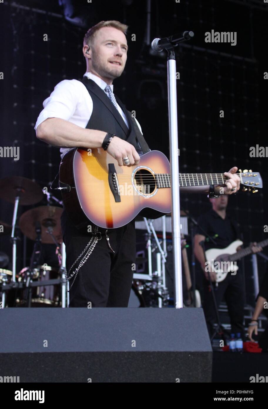 WIGAN,UK, RONAN KEATING @ HAIGH HALL CREDIT IAN FAIRBROTHER/ALAMY STOCK ...