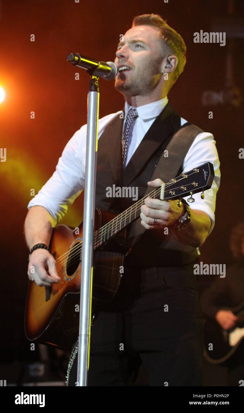 WIGAN,UK, RONAN KEATING @ HAIGH HALL CREDIT IAN FAIRBROTHER/ALAMY STOCK ...