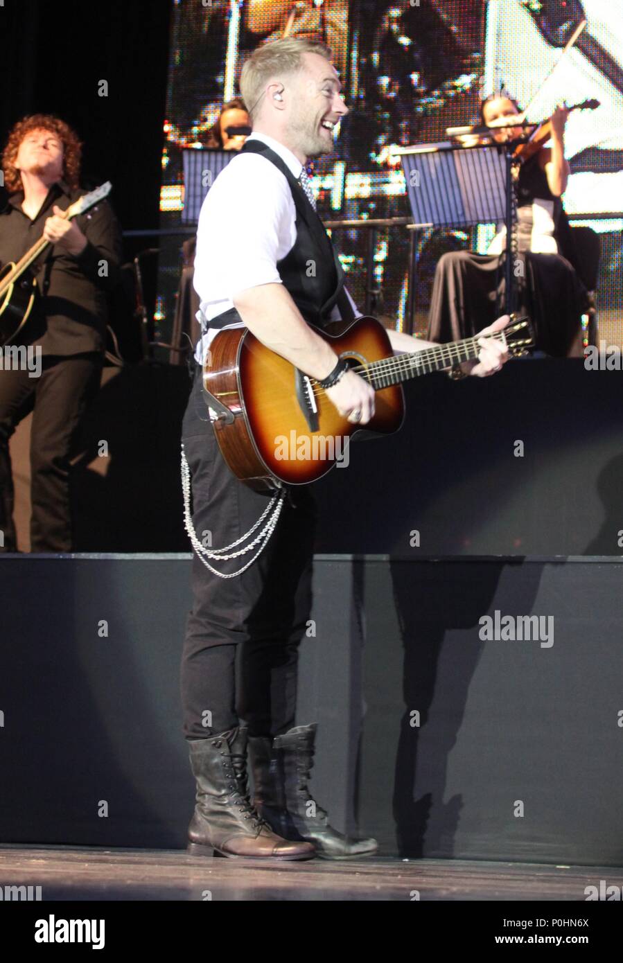 WIGAN,UK, RONAN KEATING @ HAIGH HALL CREDIT IAN FAIRBROTHER/ALAMY STOCK ...