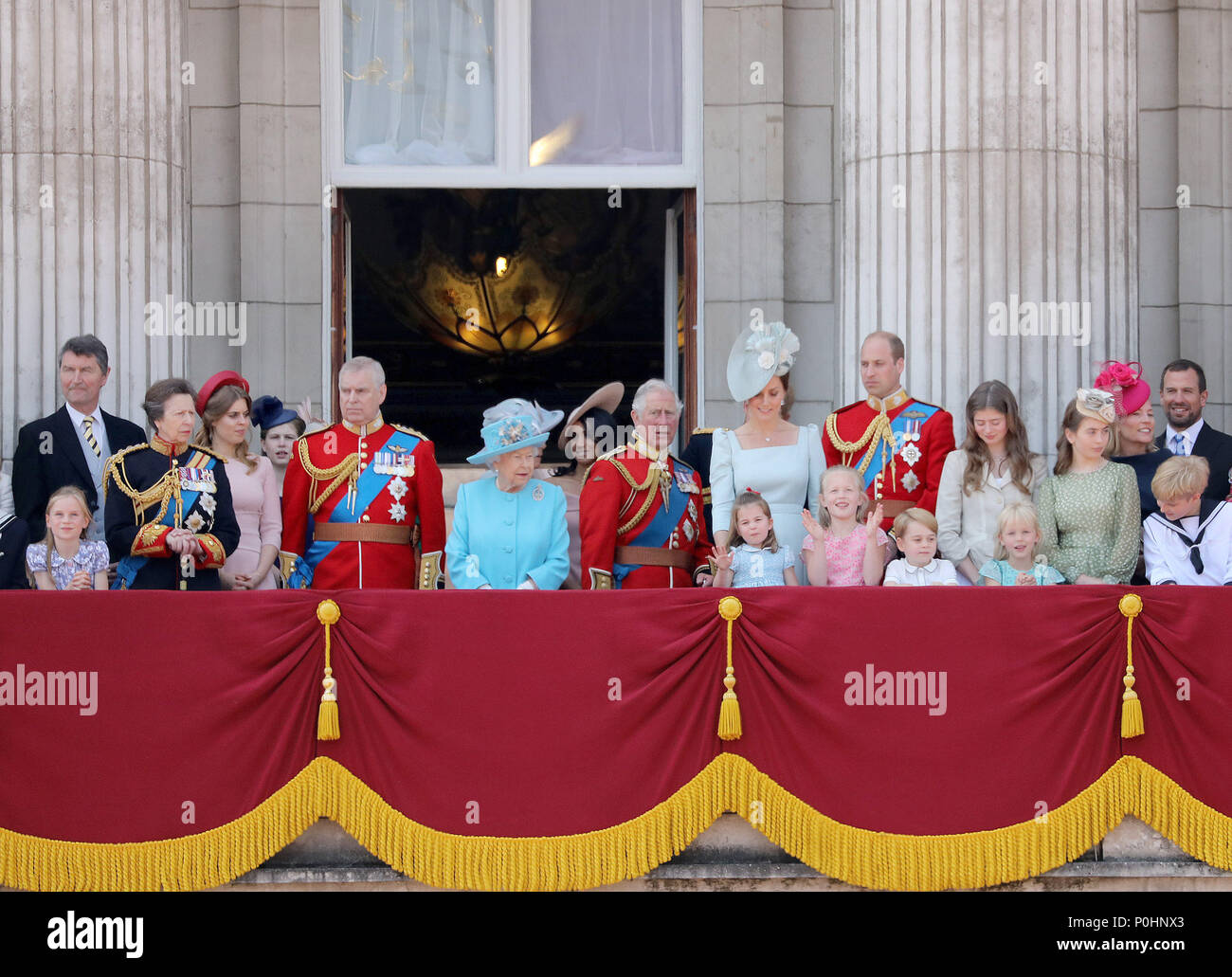 Queen elizabeth prince edward 2018 hi-res stock photography and images ...