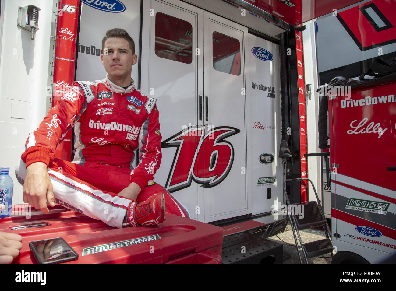 Brooklyn, Michigan, USA. 8th June, 2018. Ryan Reed (16) gets ready to ...