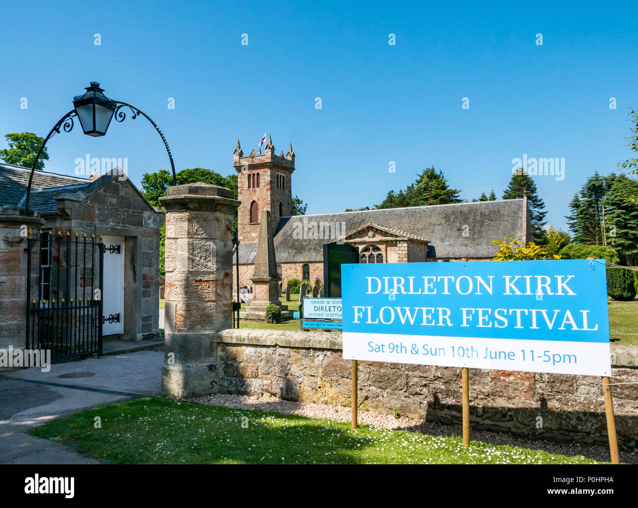 Dirleton kirk flower festival hi-res stock photography and images - Alamy
