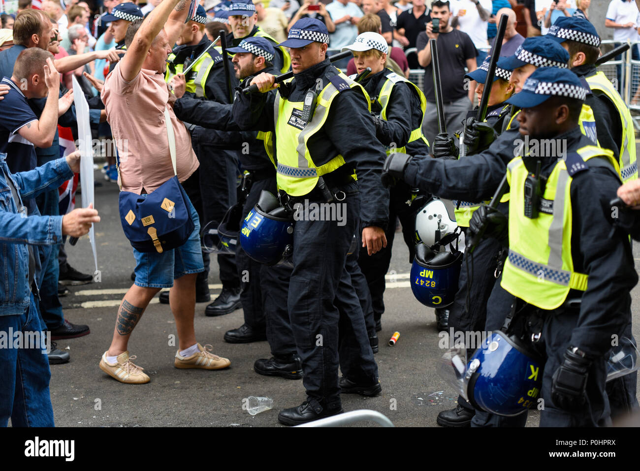 The English Defence League organised a demonstration to protest in ...