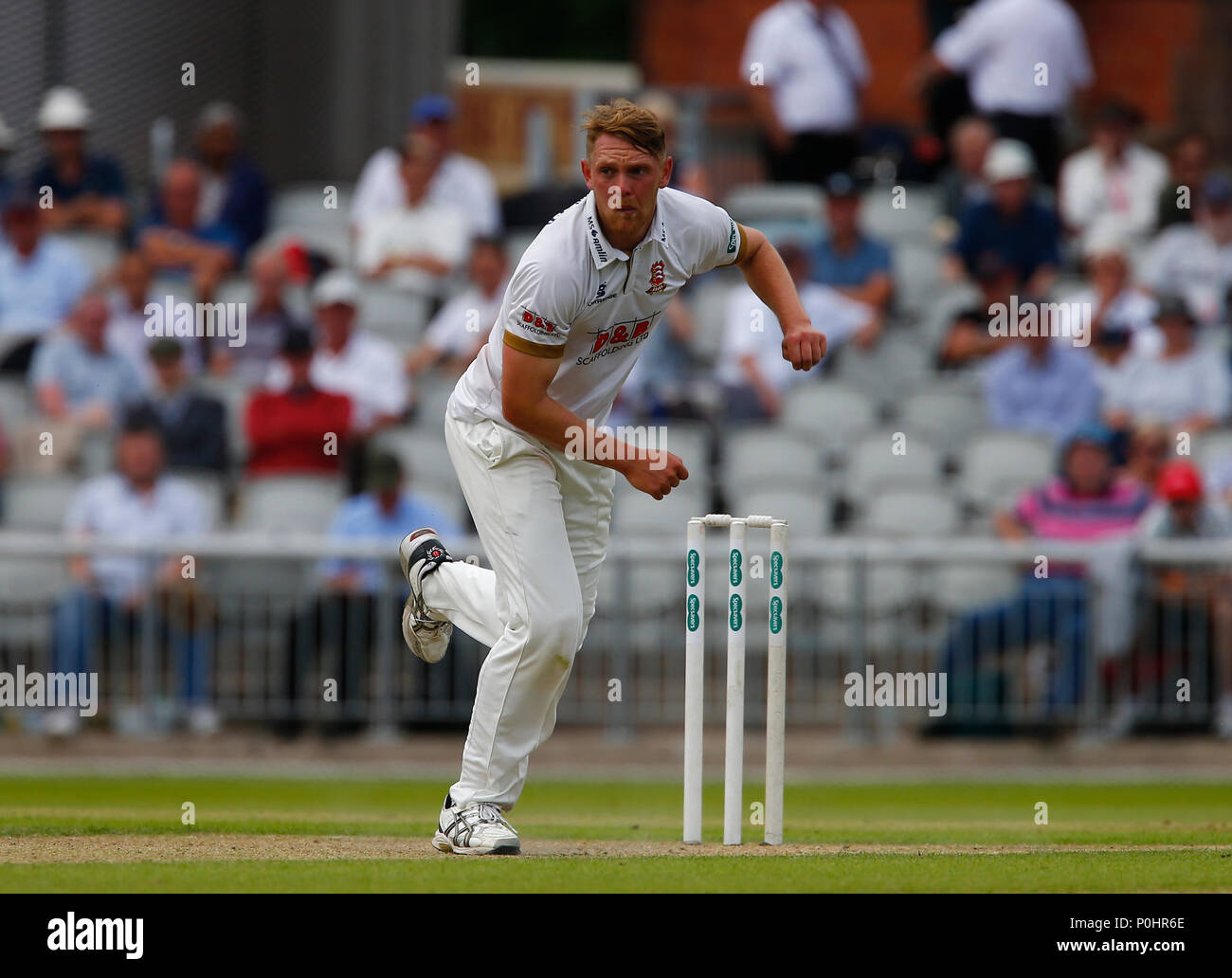 Session porter hi-res stock photography and images - Alamy