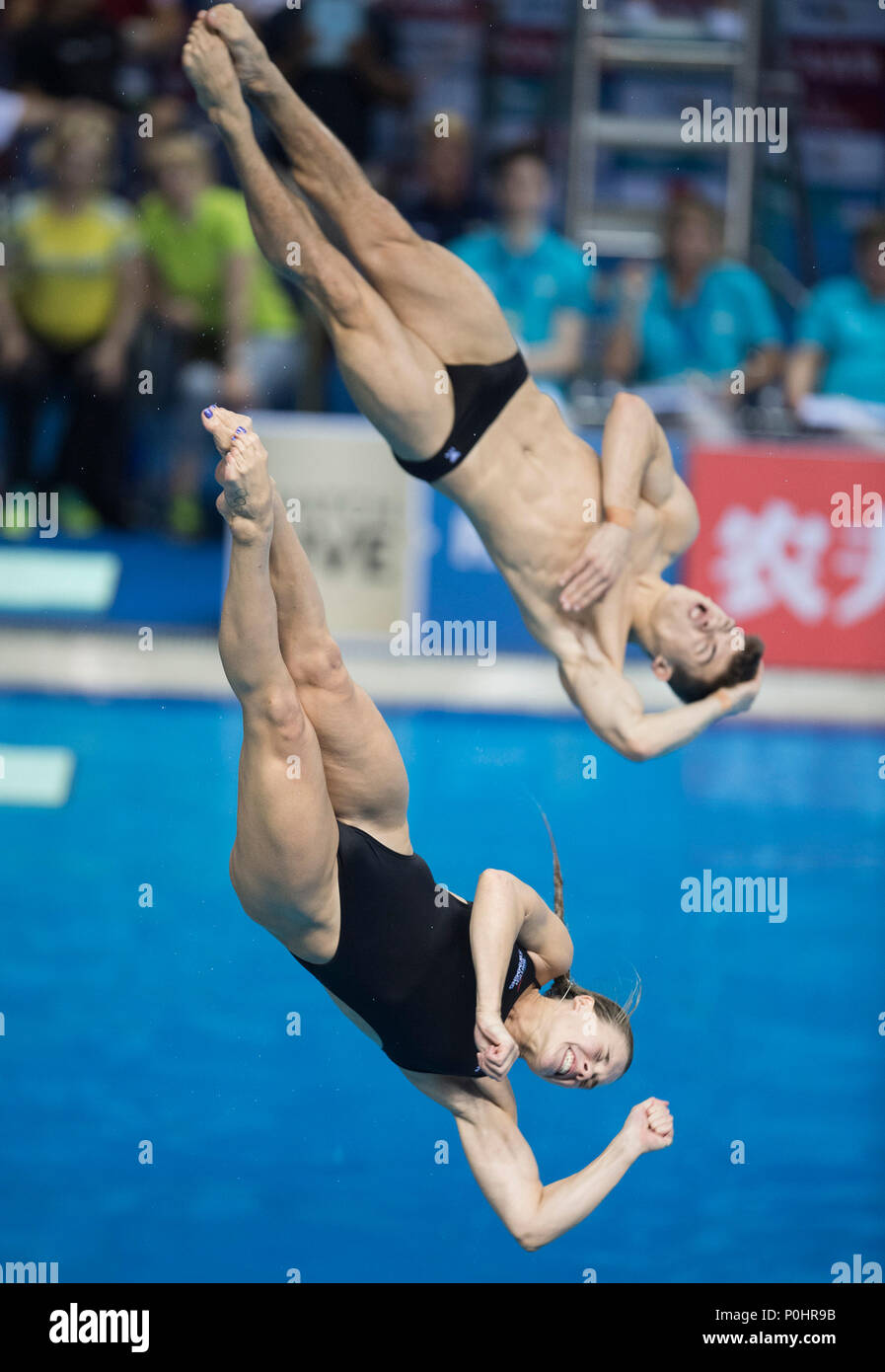 Wuhan. 9th June, 2018. Ross Haslam and Grace Reid (Bottom) of Britain ...