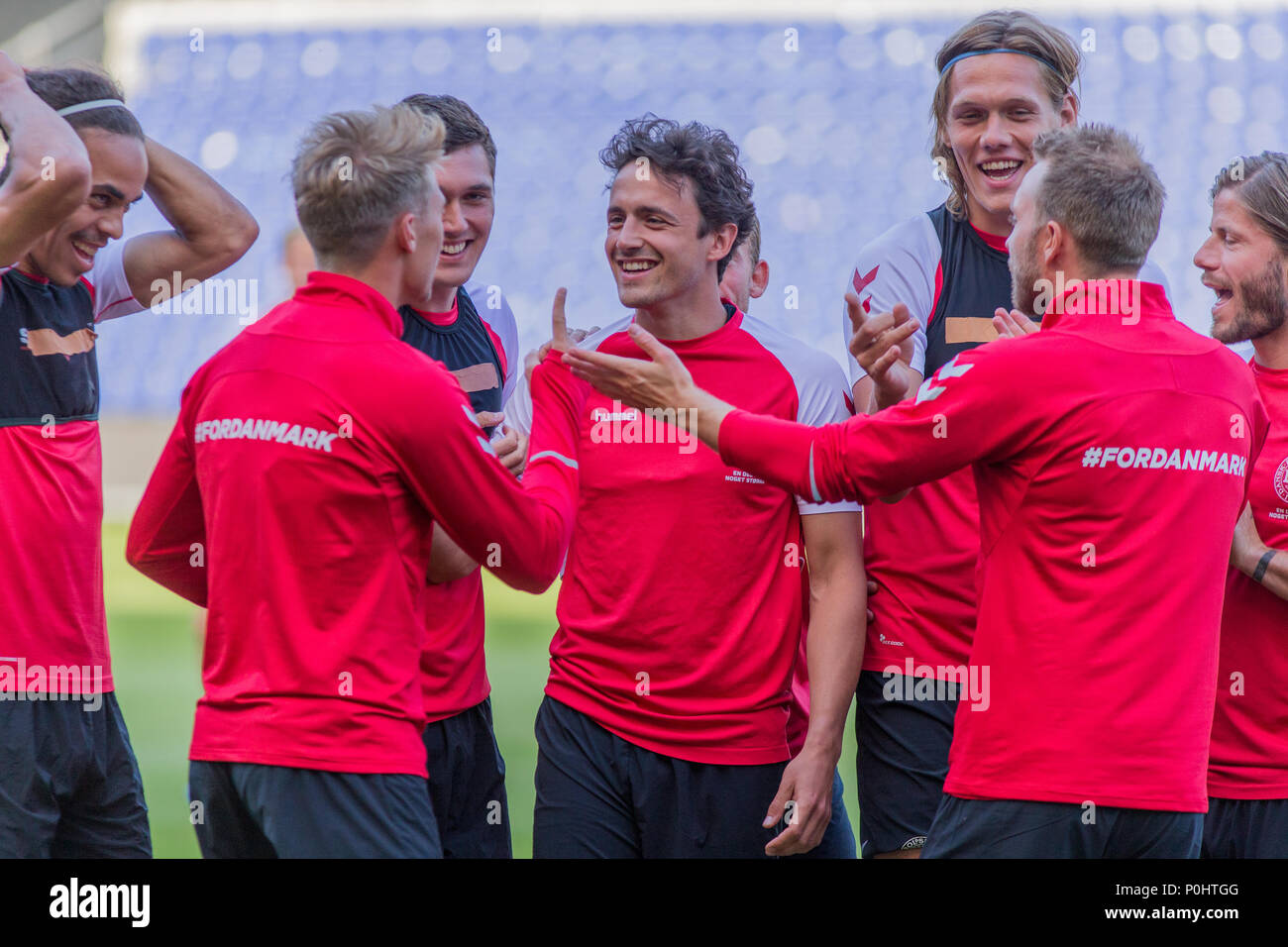 Thomas delaney footballer hi-res stock photography and images - Alamy