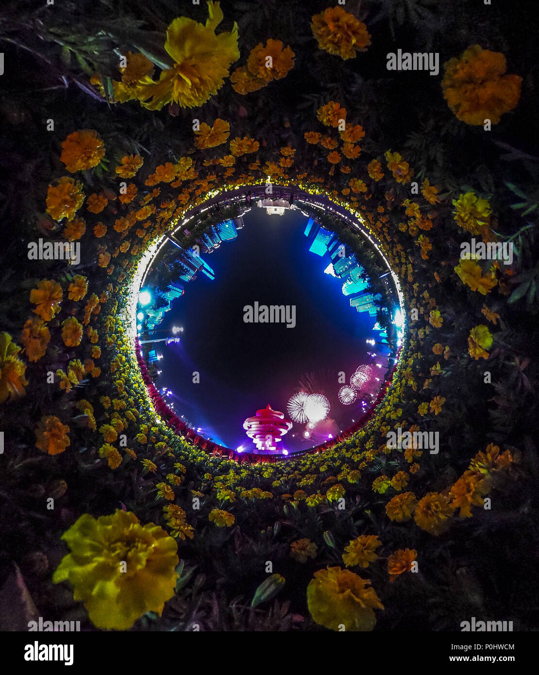 Is to host a panorama show hi-res stock photography and images - Alamy