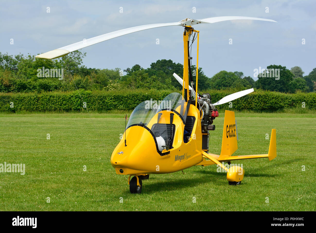 Bedfordshire 9th June 2018 UK. The Worlds Largest gathering of Autogyro ...