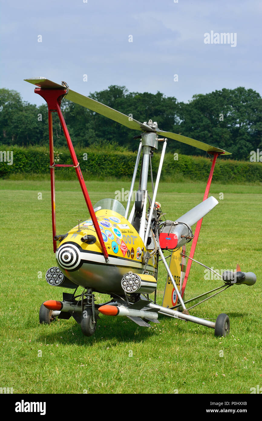 Little nellie autogyro hi-res stock photography and images - Alamy
