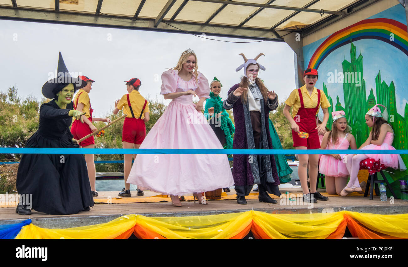 Bognor, UK. 9th June 2018. Bognor Regis Carnival along the promenade ...