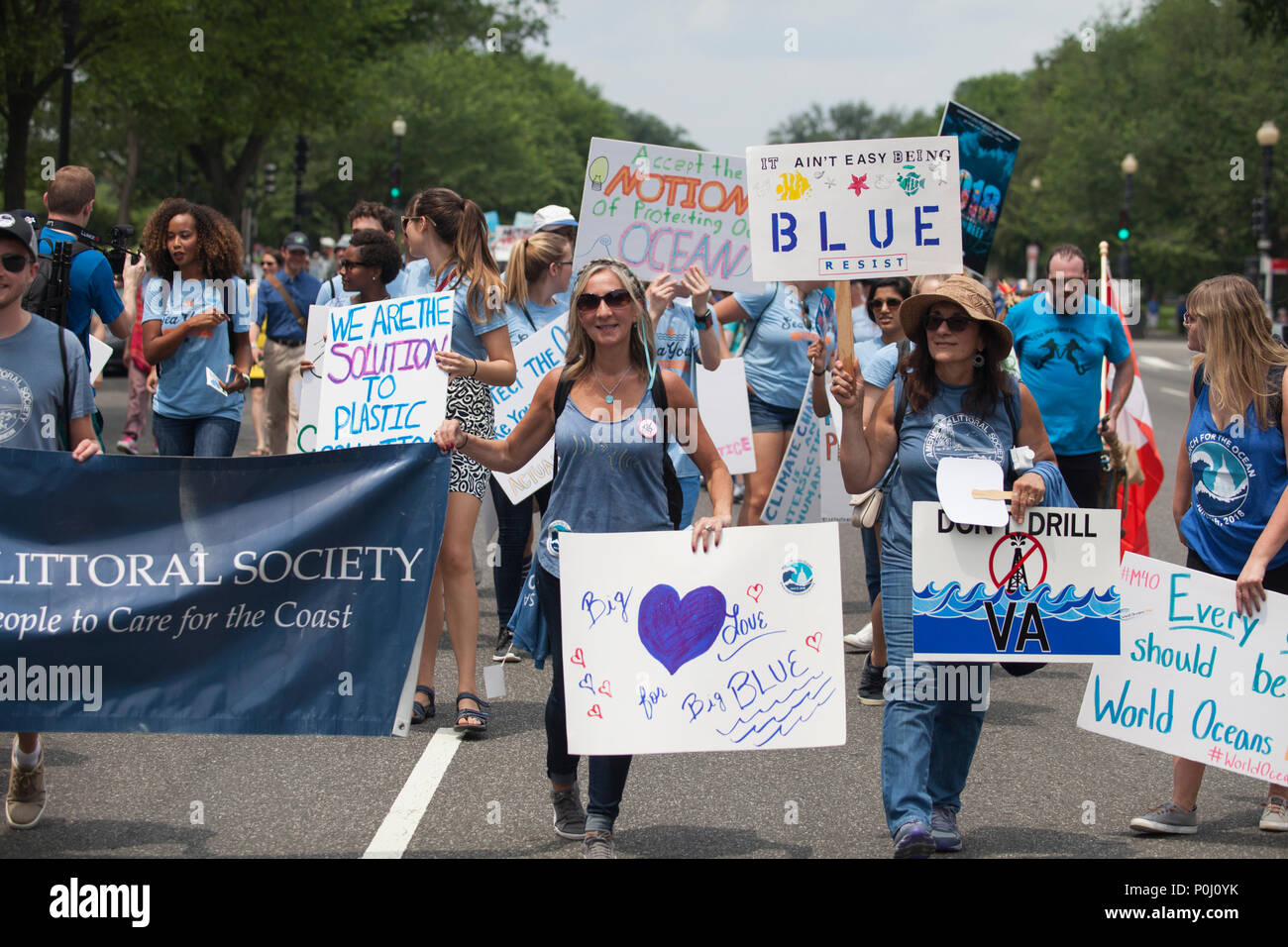 Environmental issues protests hi-res stock photography and images - Alamy