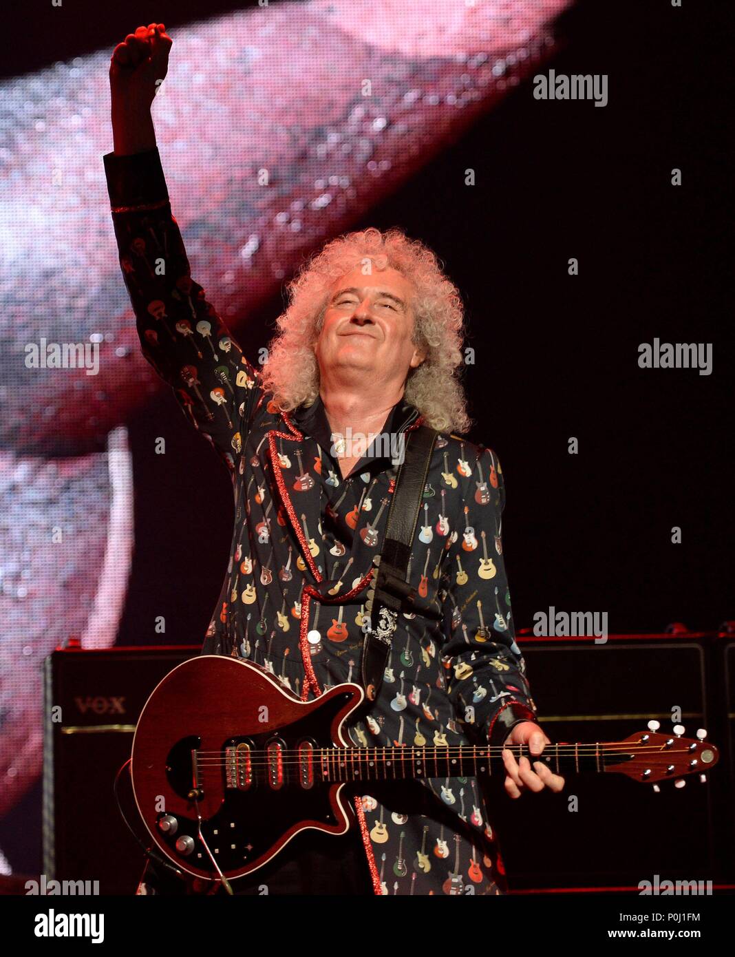 Guitarist Brian May Band Queen Stock Photos & Guitarist Brian May Band ...