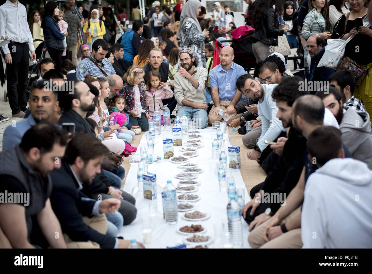 Granada spain june 2018 people hi-res stock photography and images - Alamy