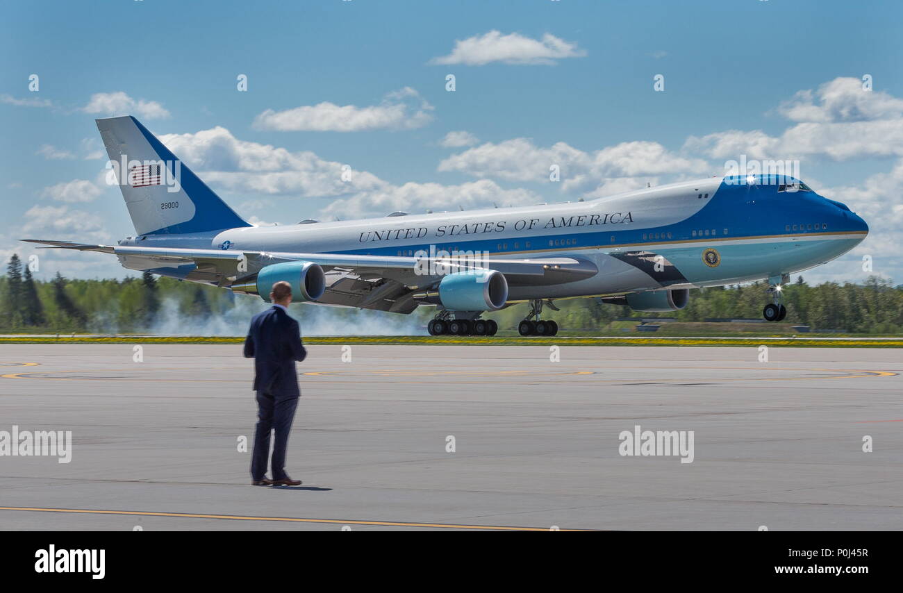 G7 Summit Air Force One High Resolution Stock Photography and Images ...
