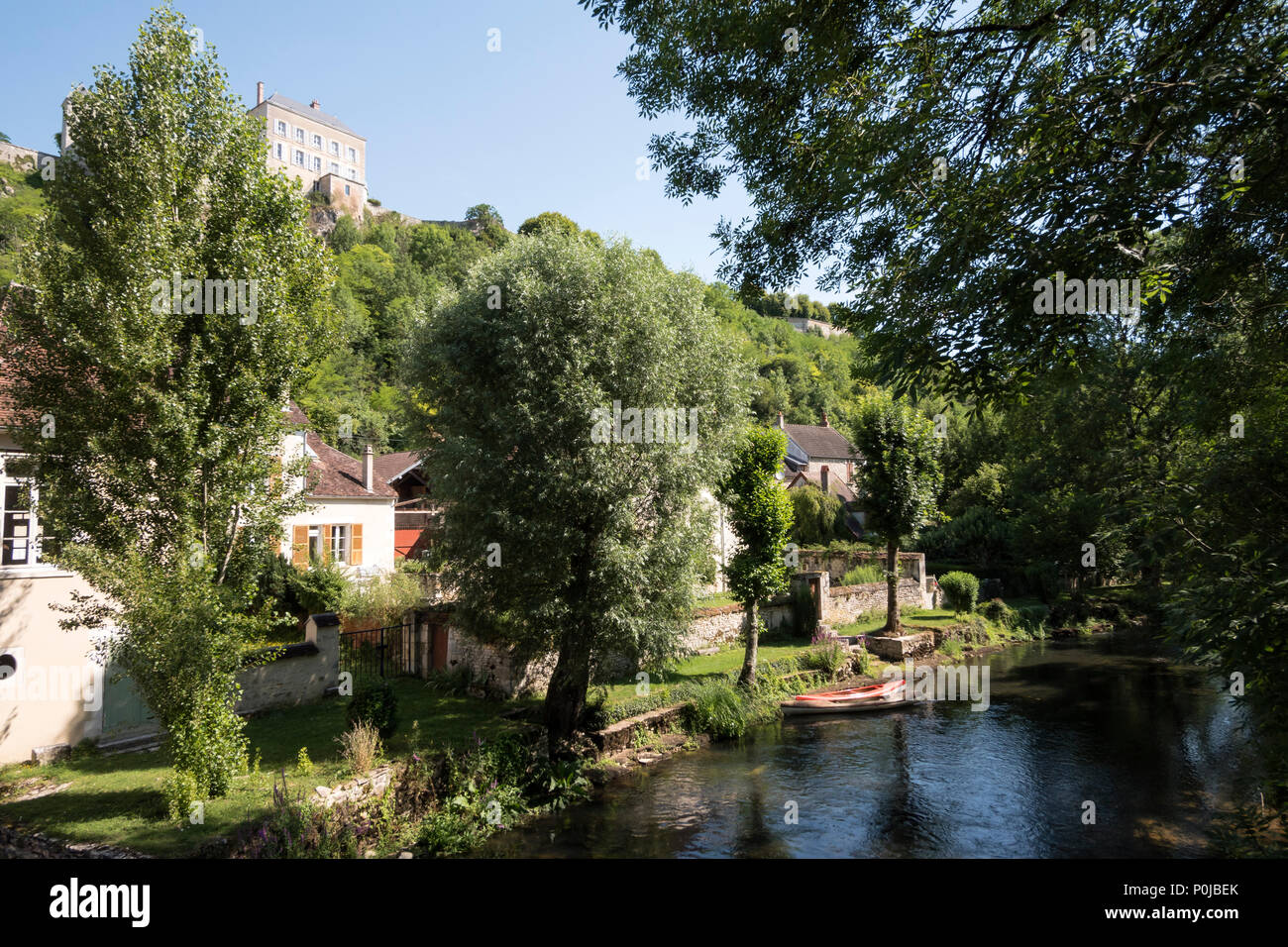 Mailly le chateau france hi-res stock photography and images - Alamy