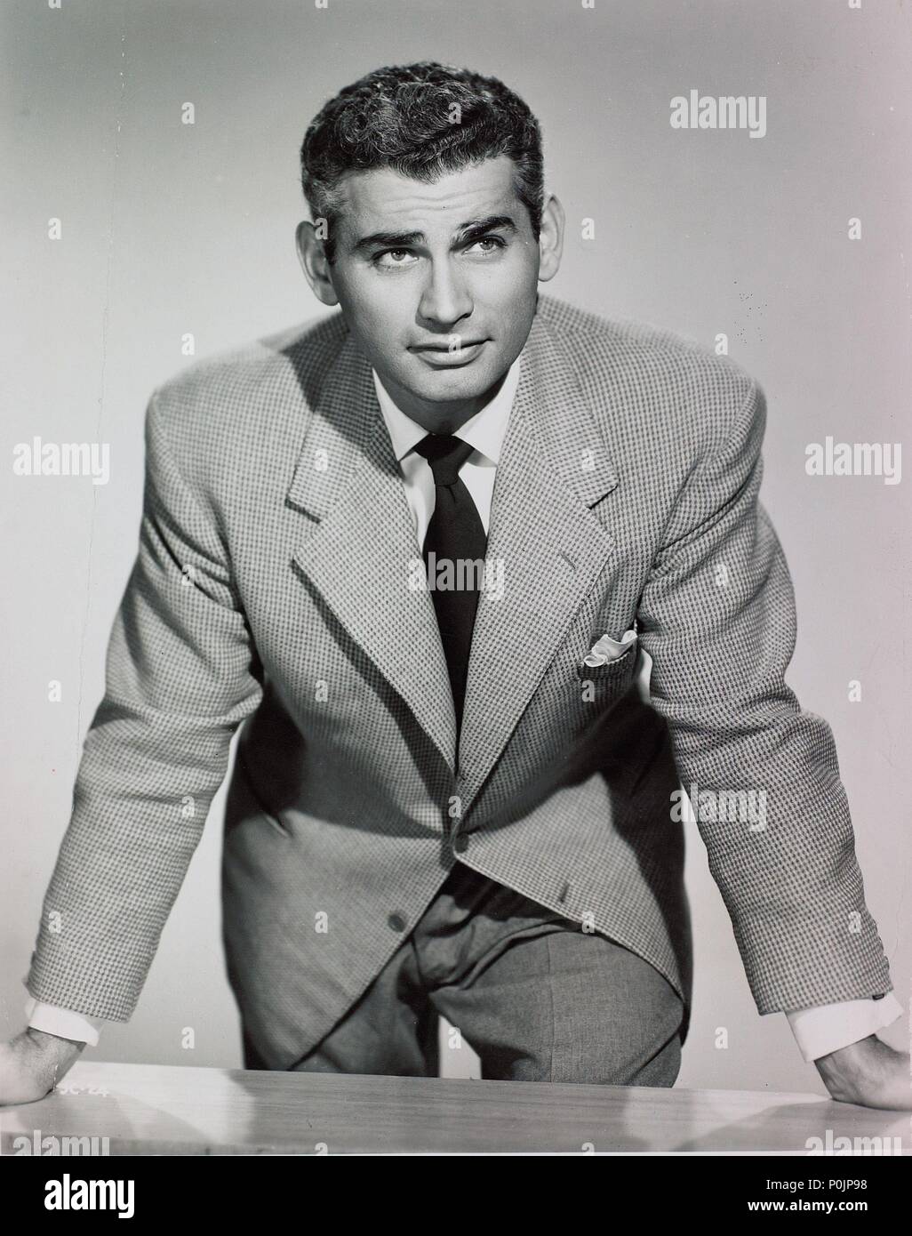 Jeff chandler hi-res stock photography and images - Alamy