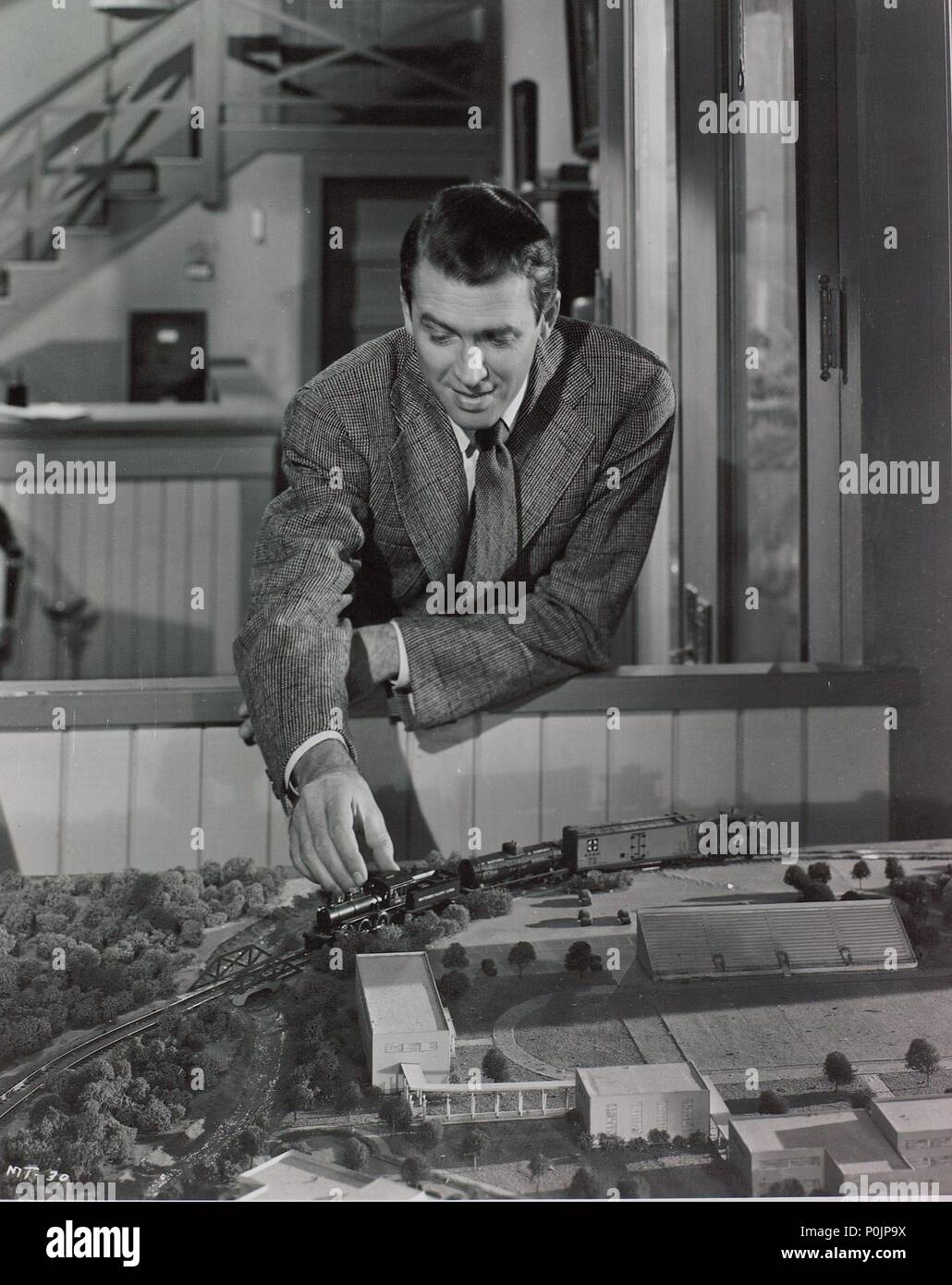 Original Film Title: MAGIC TOWN. English Title: MAGIC TOWN. Film ...