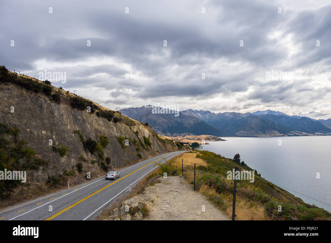 Lake hawea lookout hi-res stock photography and images - Alamy
