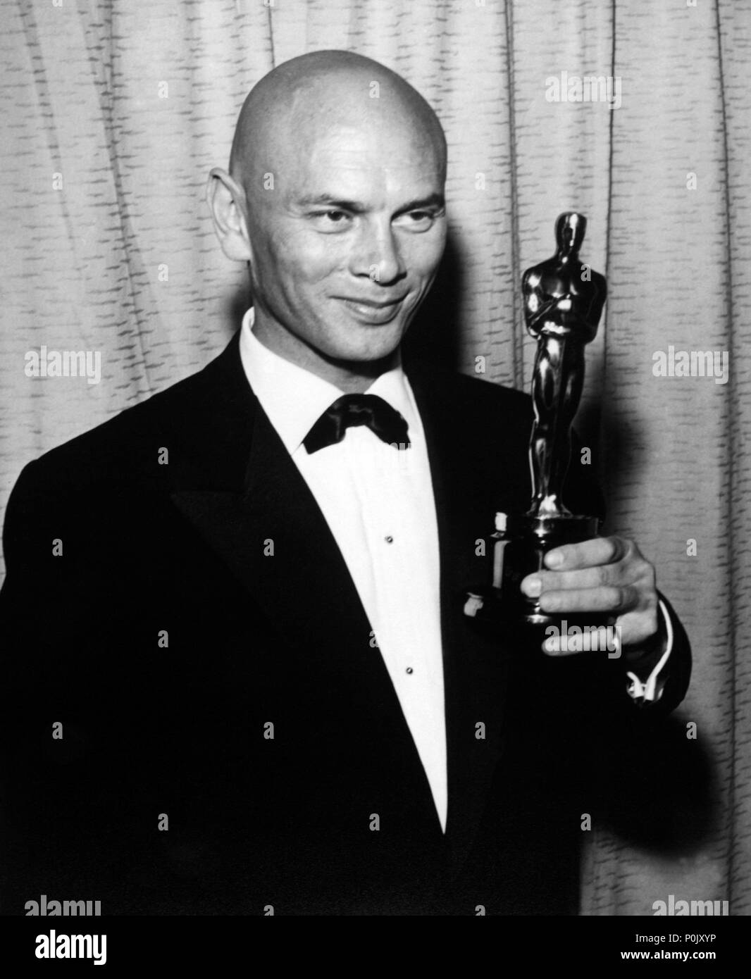 Description: The 29th Academy Awards / 1957. Yul Brynner, best actor ...