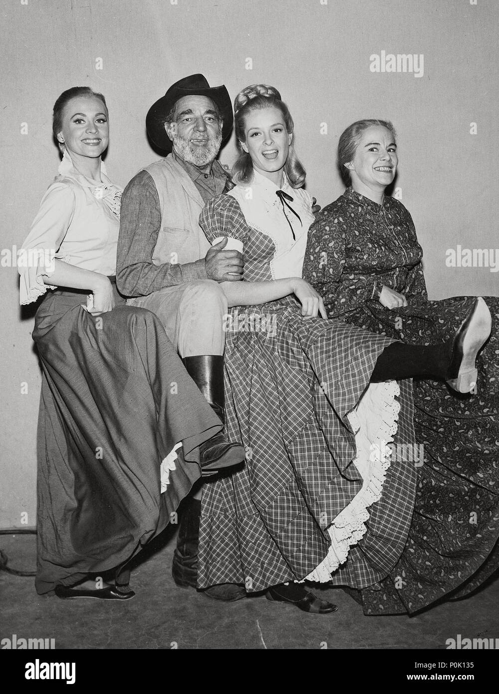 Frank mcgrath wagon train hi-res stock photography and images - Alamy