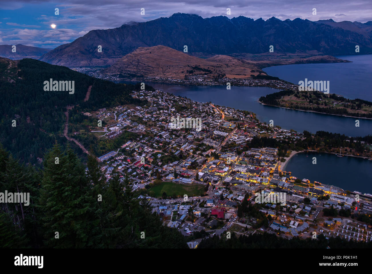 Cityscape of Queenstown and Lake Wakaitipu with The Remarkables in the ...