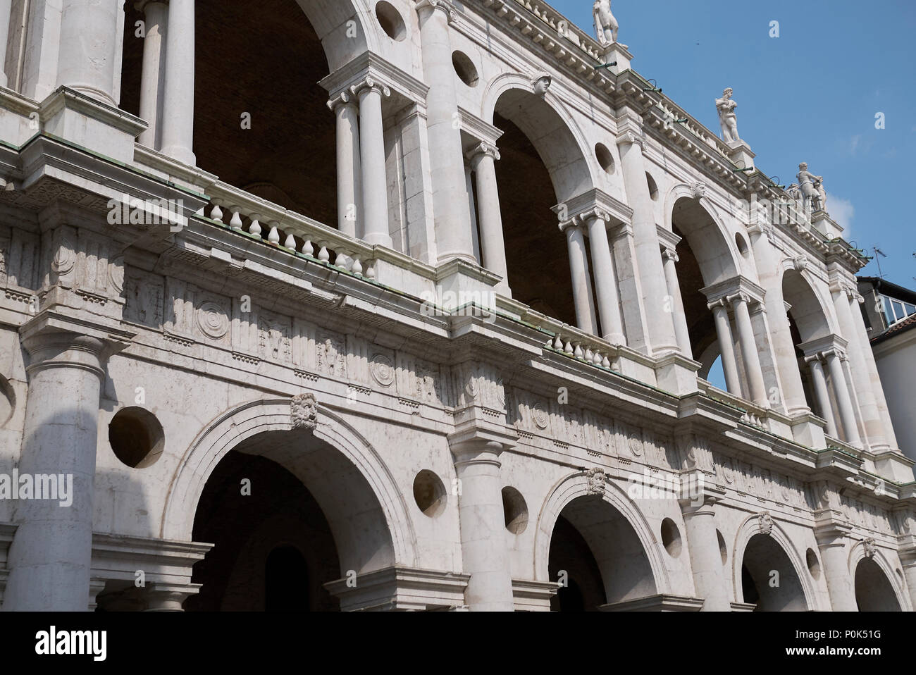 Basilica palladiana vicenza window hi-res stock photography and images ...