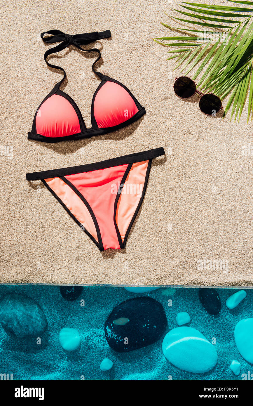Pink bikini top hi-res stock photography and images - Alamy