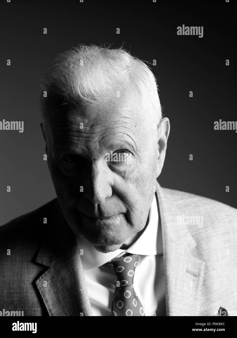 Charles Duff at The Oldie Literary Lunch 05/06/18; Simpsons on the ...