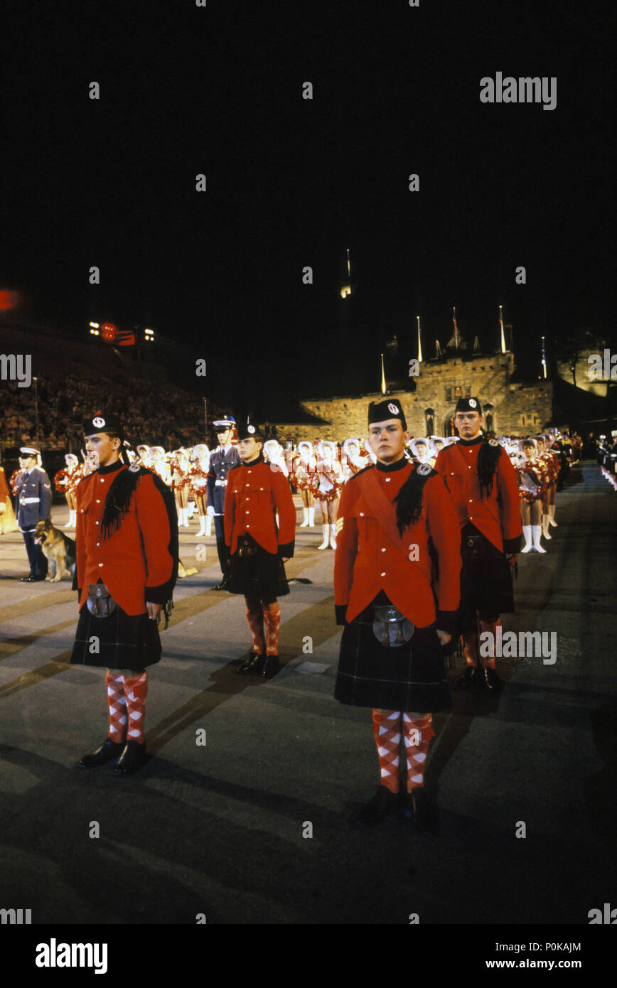 Historical bands hi-res stock photography and images - Alamy