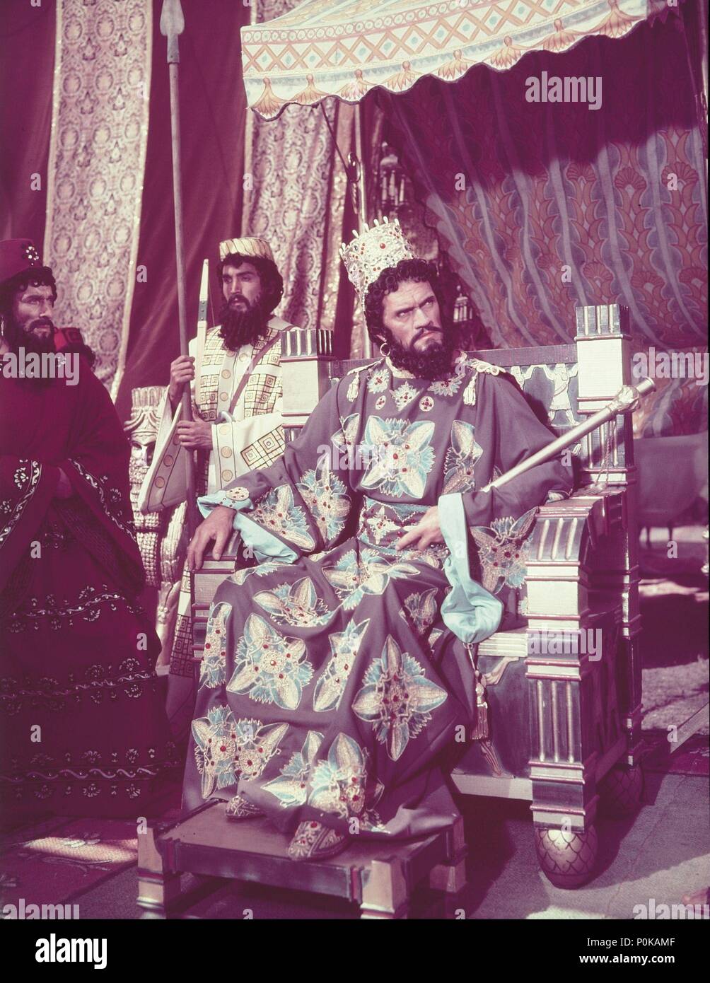 Harry Andrews High Resolution Stock Photography and Images - Alamy