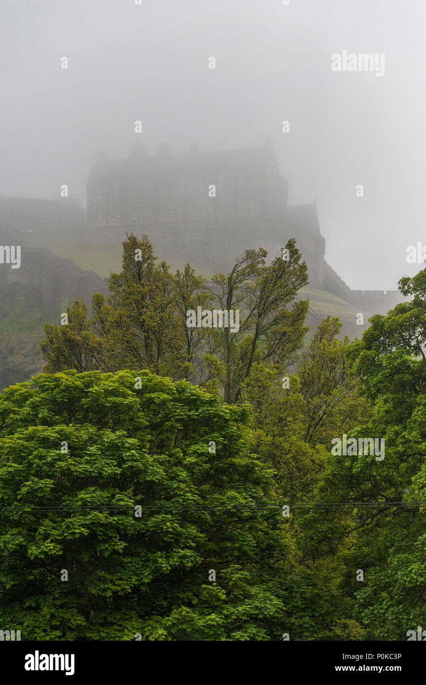 Haar edinburgh hi-res stock photography and images - Alamy