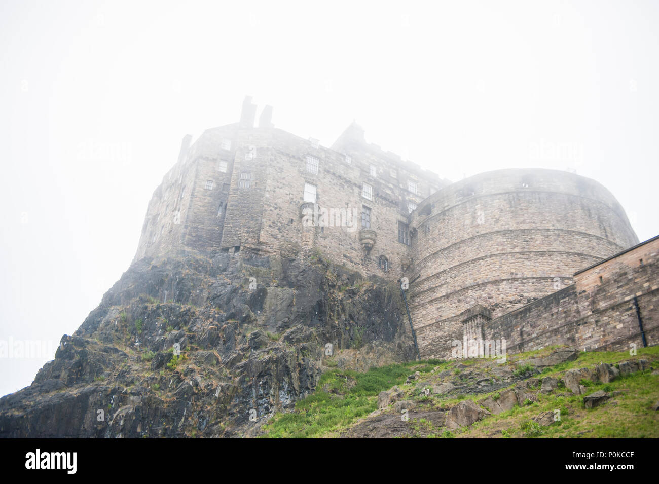 An atmospheric view of Edinburgh Castle on a misty day Stock Photo - Alamy