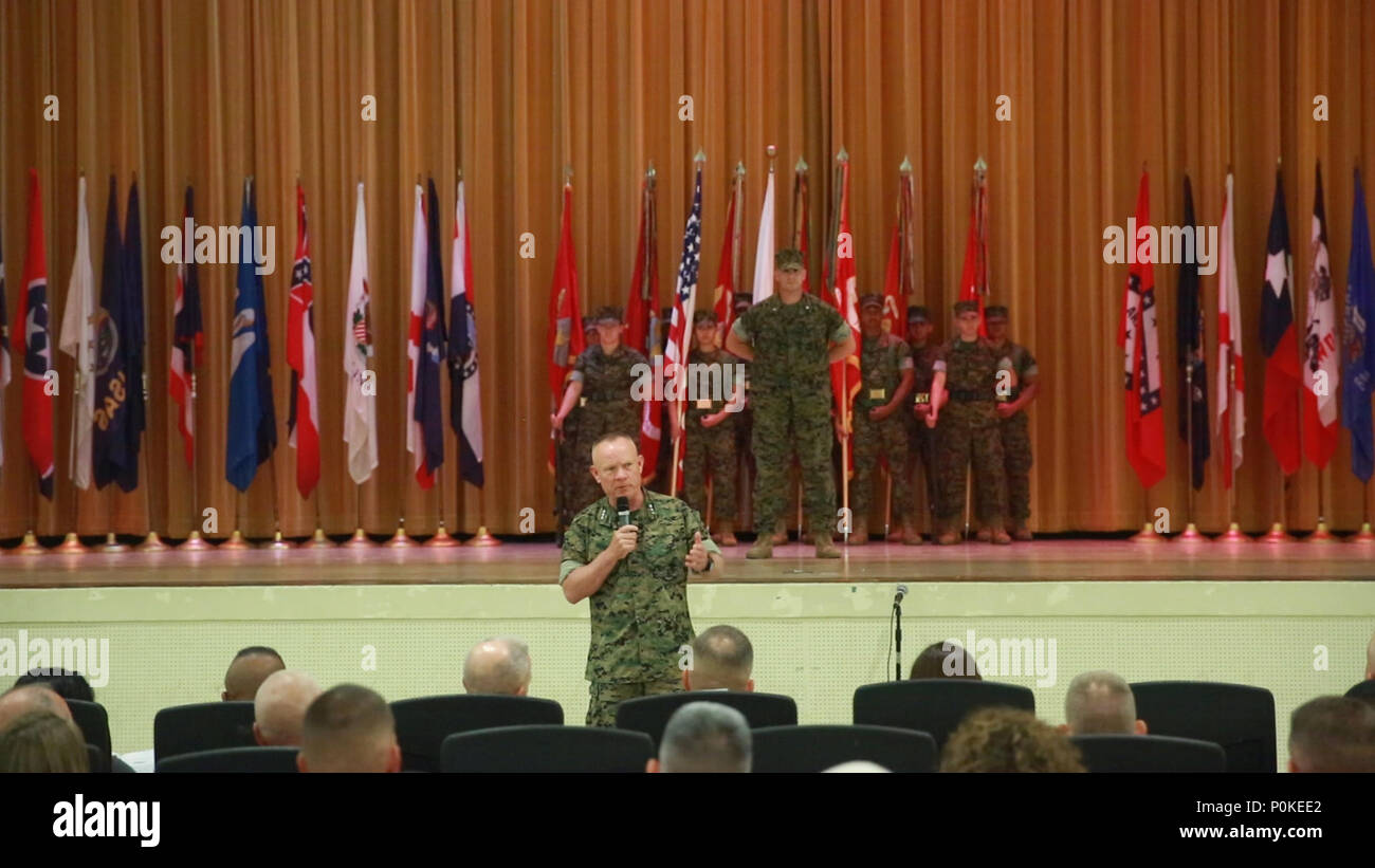 Lt. Gen. Lawrence D. Nicholson, commanding general of III Marine ...