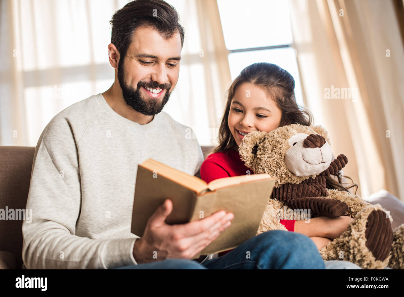 Handsome smiling father preschooler hi-res stock photography and images ...