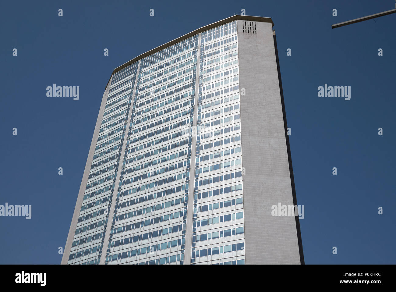 Pirellone design hi-res stock photography and images - Alamy