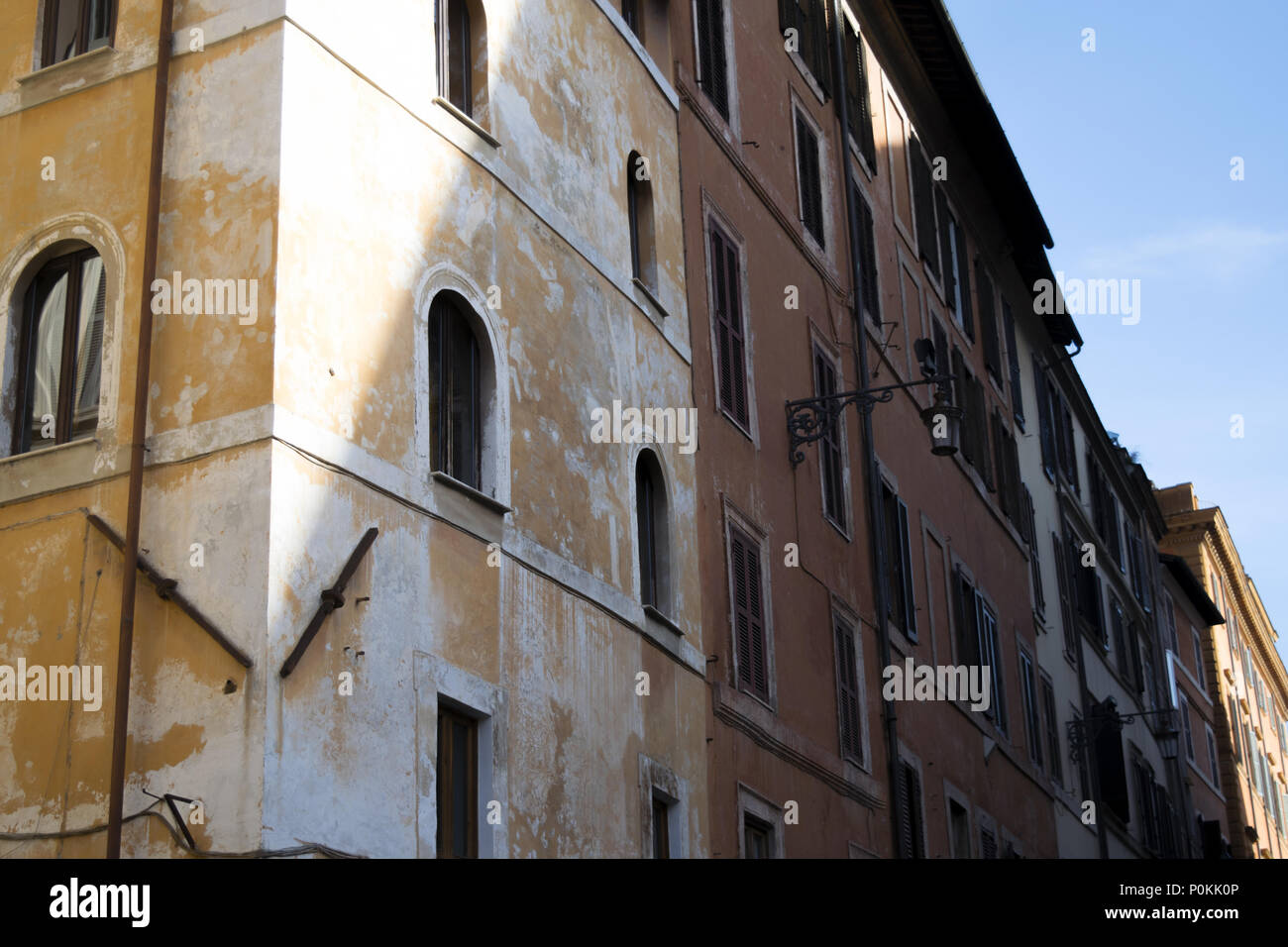 Shadows of old buildings hi-res stock photography and images - Alamy