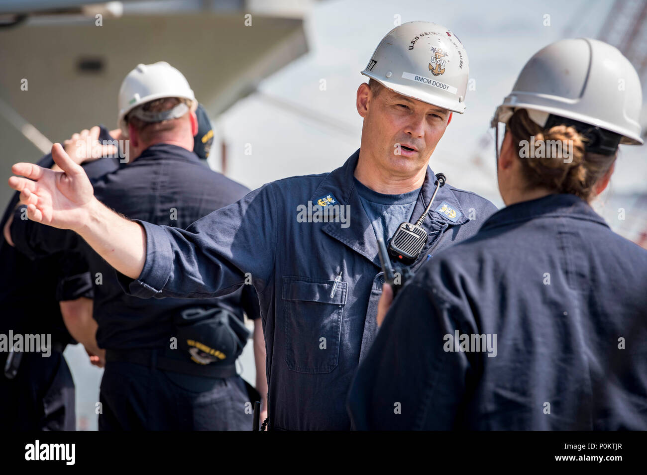 180604-N-SO730-0010 ATLANTIC OCEAN (June 4, 2018) Master Chief ...