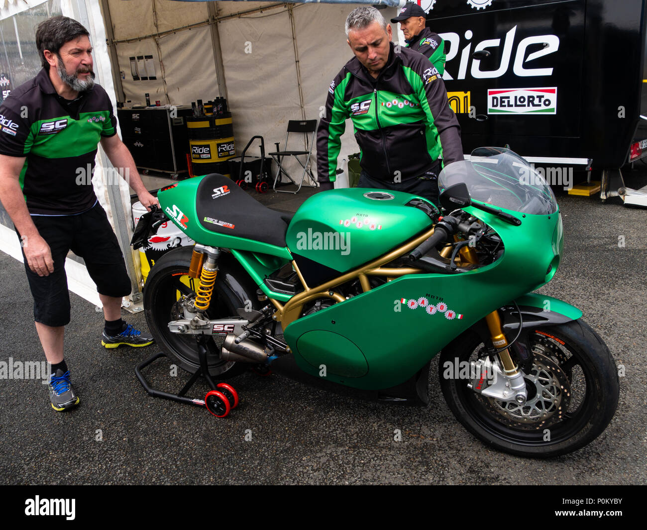 Moto Paton, lightweight motorcycle from Italy,Isle of Man TT road race ...