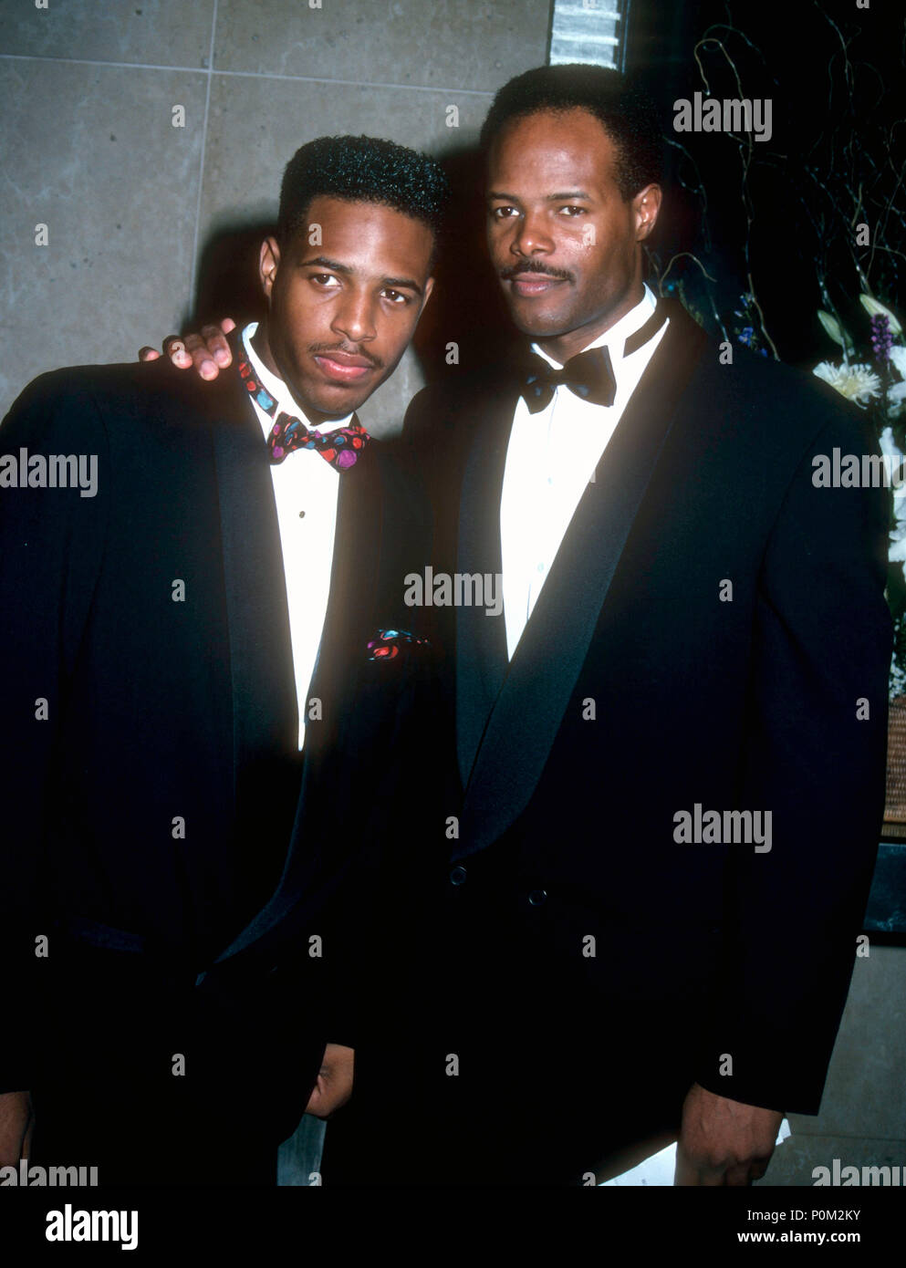 BEVERLY HILLS, CA - SEPTEMBER 07: (L-R) Actors/brothers Shawn Wayans ...