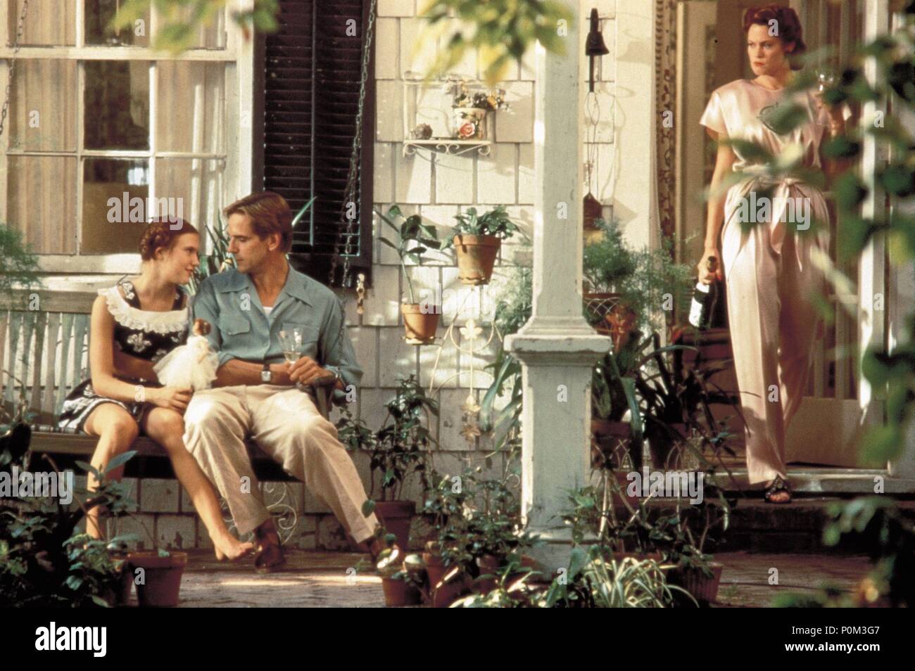 Dominique swain, lolita, 1997 hi-res stock photography and images - Alamy
