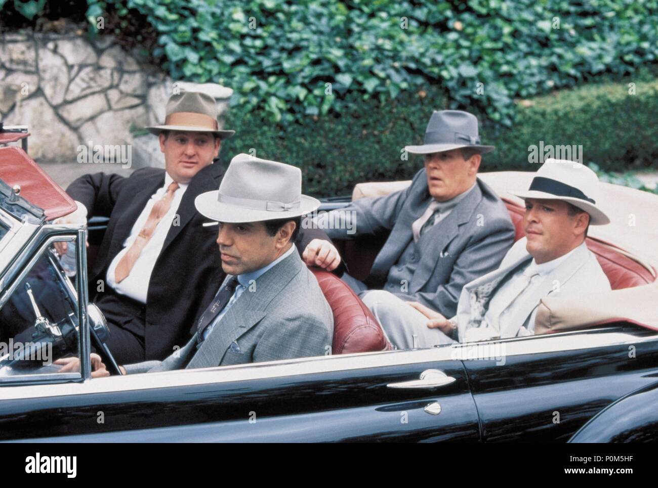 Nick nolte mulholland falls hi-res stock photography and images - Alamy