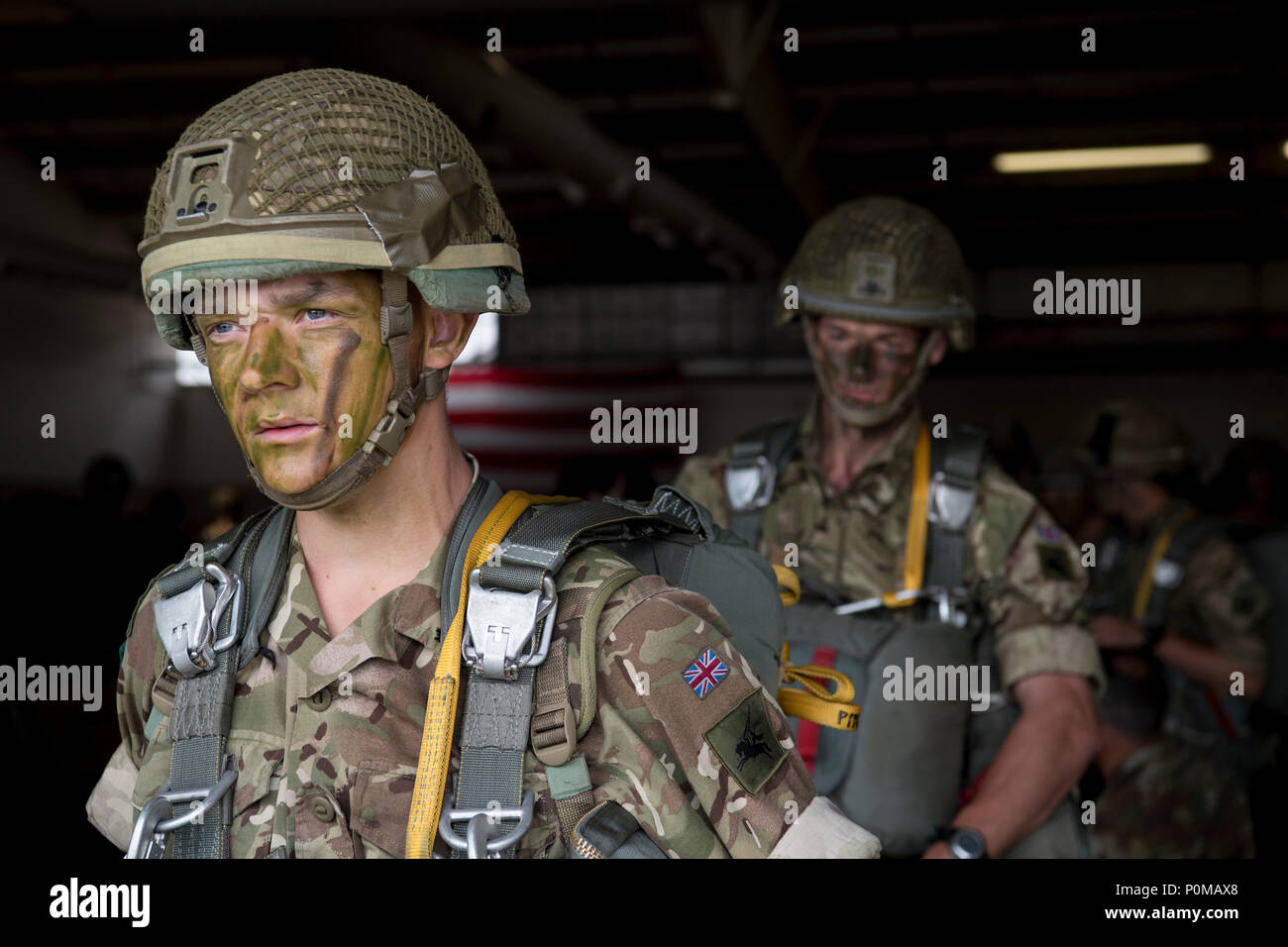 British Army paratroopers assigned to the 3rd Battalion, Parachute ...