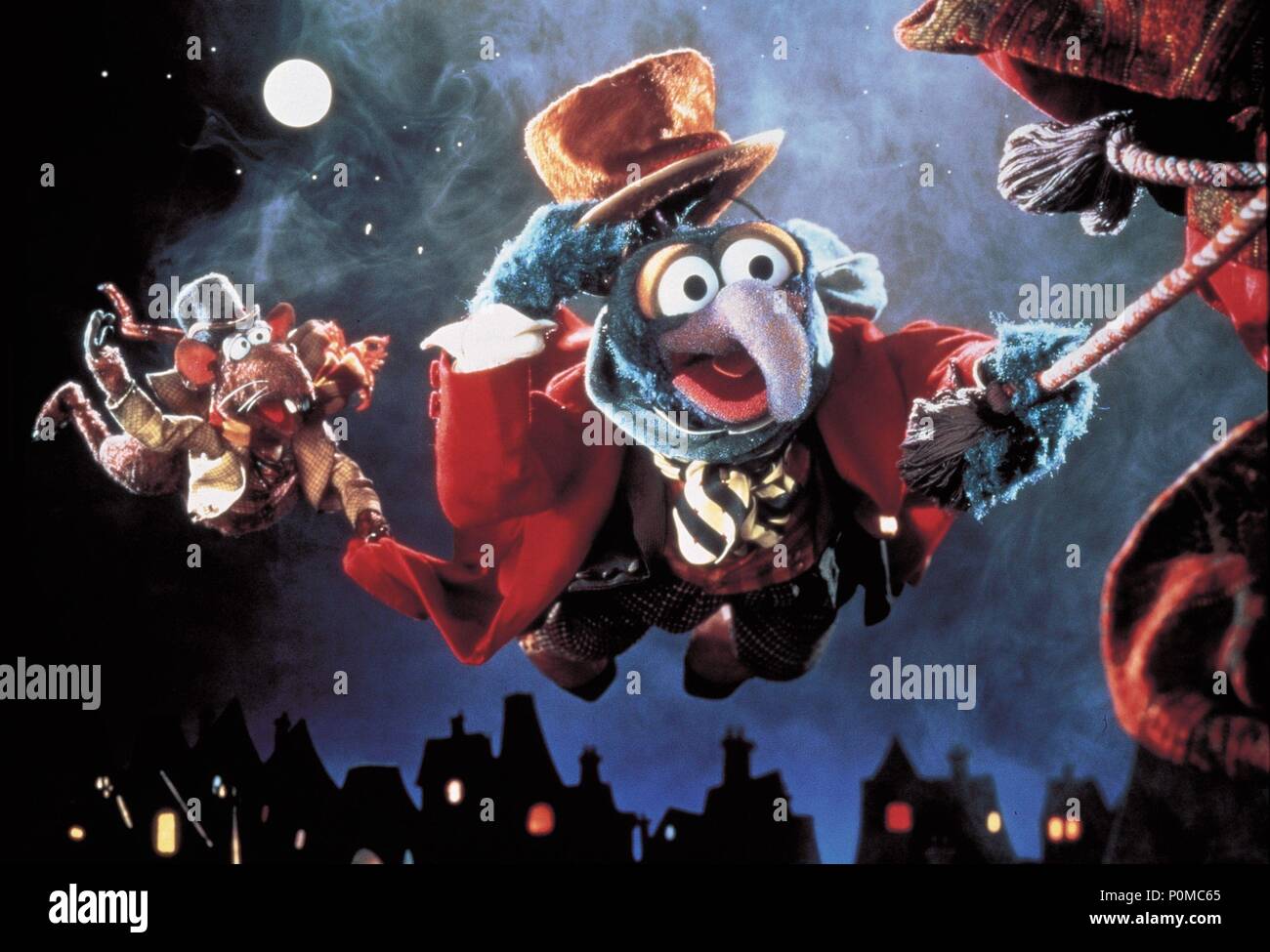 Muppet christmas carol hi-res stock photography and images - Alamy