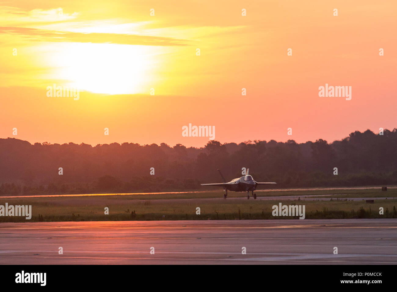 Lockheed Martin F-35B Lightning II is a fifth-generation multirole ...