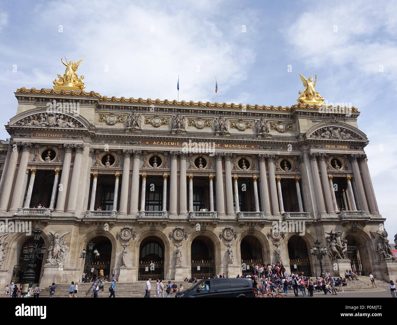 Front facade, Opera Garnier, with crowds of people, Paris, France Stock ...