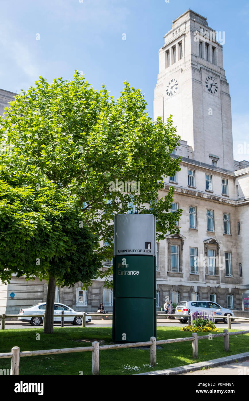 University of leeds hi-res stock photography and images - Alamy