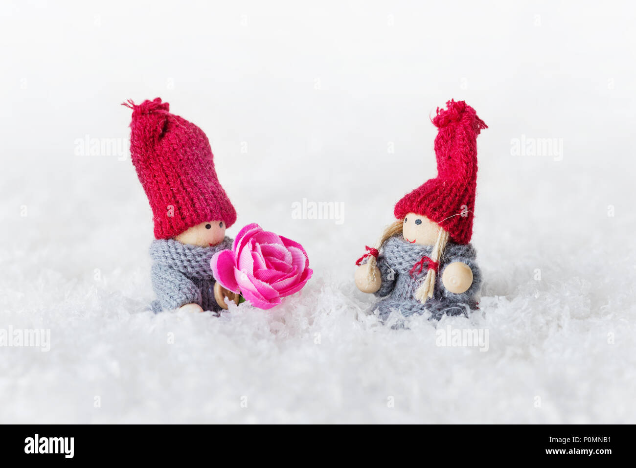 Boy and girl romance hi-res stock photography and images - Alamy